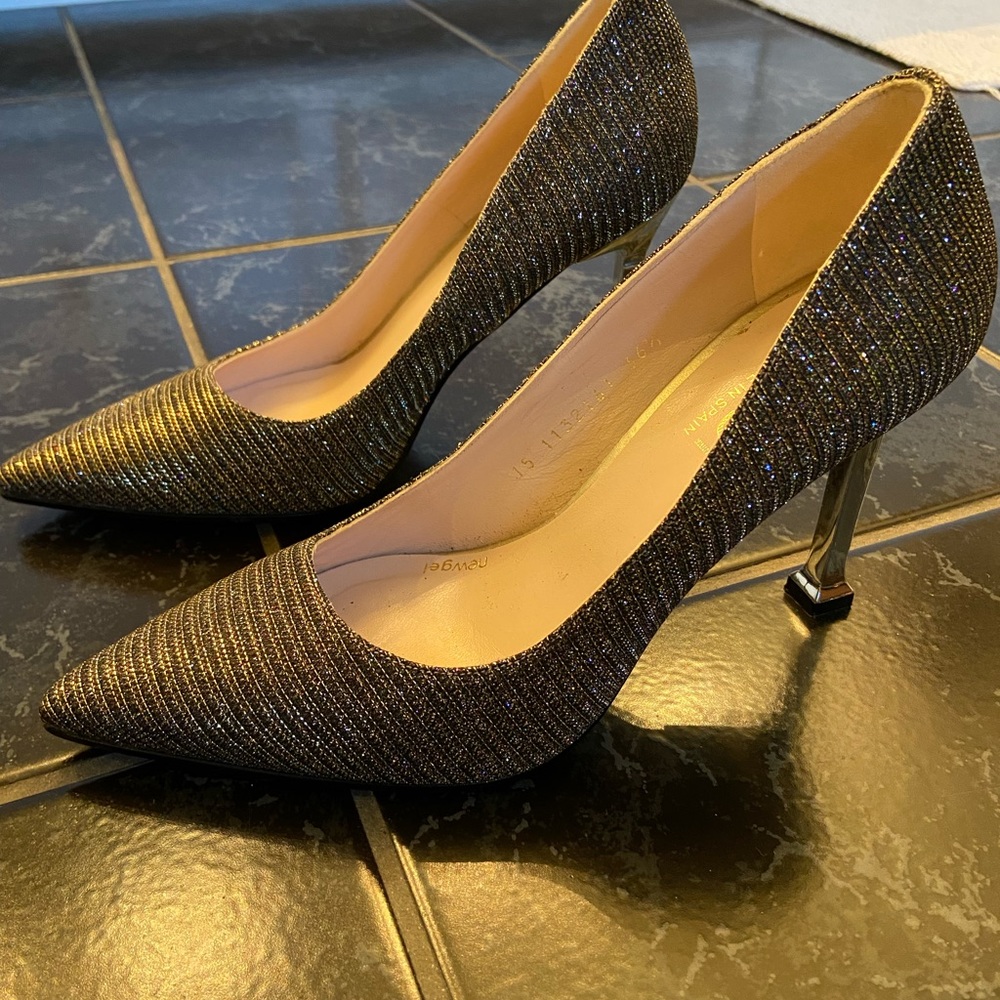 Lodi Gold Metallic Sparkle Pumps. Gold Square End Hee… - Gem